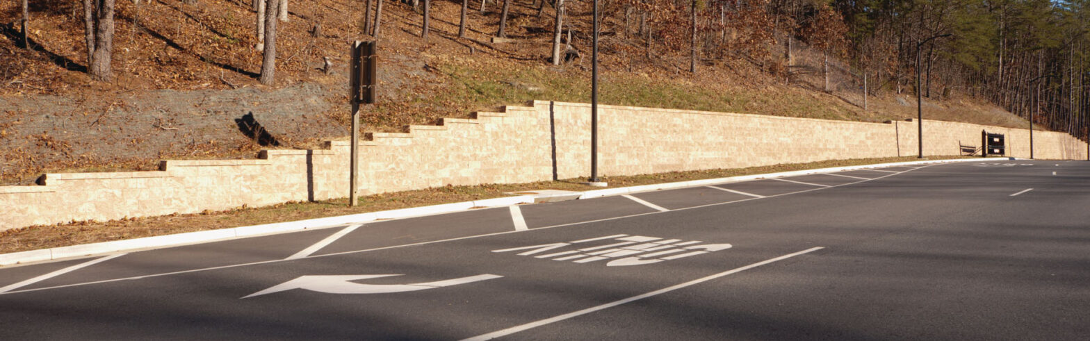 Commercial Retaining Wall Design & Maintenance Solutions | Belgard ...