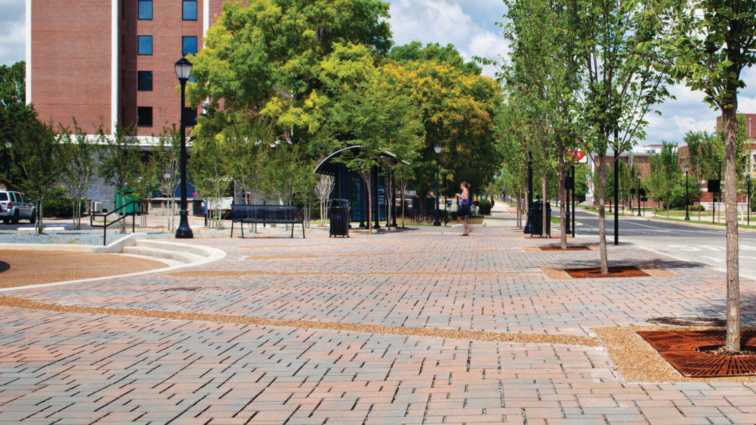 Eco Dublin® Permeable Paver | Belgard Commercial