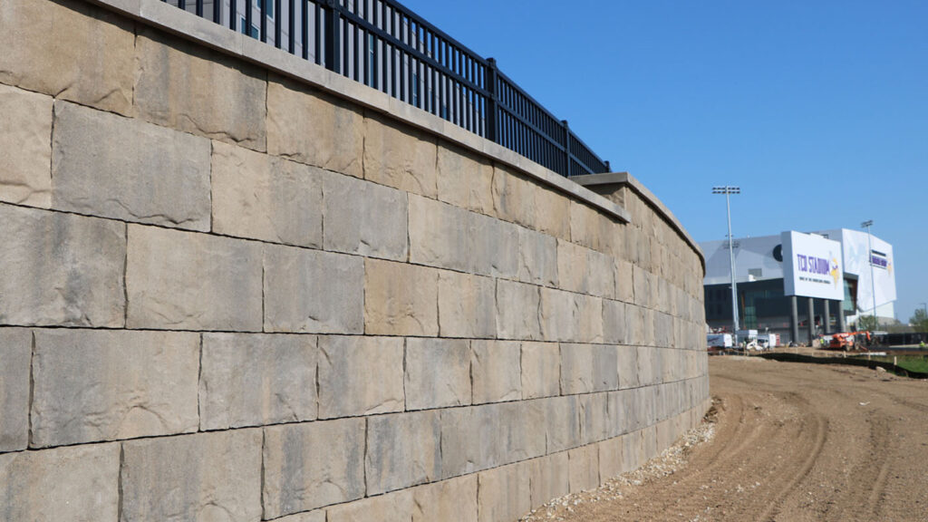 Mega-Tandem™ Wall System | Belgard Commercial